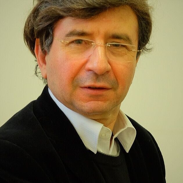 Prof. Arkadi Zenzipér