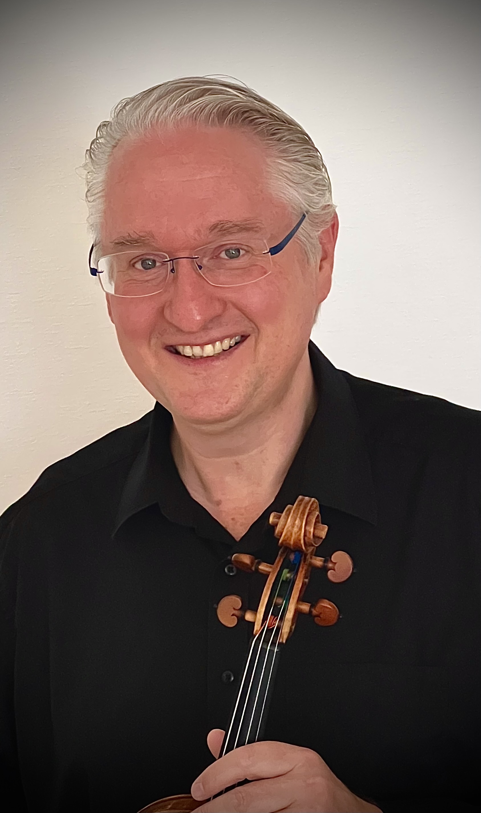 Prof. Daniel Gaede